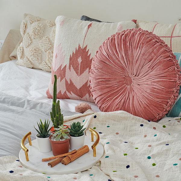 Pillows – Mango & Main